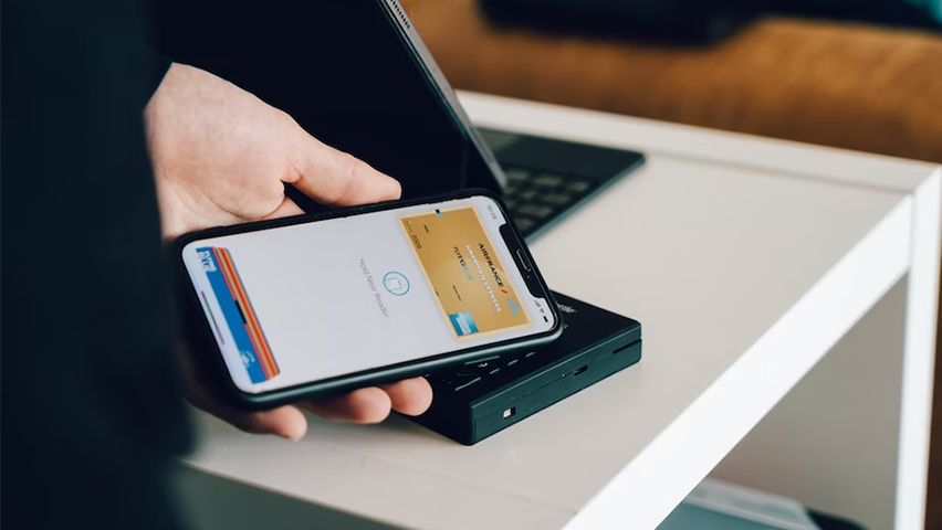 Kelebihan dan Kekurangan Dompet Digital E-Wallet di Indonesia | Telkomsel