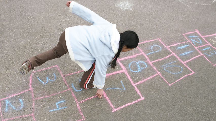 20 Contoh Permainan Tradisional Indonesia & Aturan Mainnya | Telkomsel