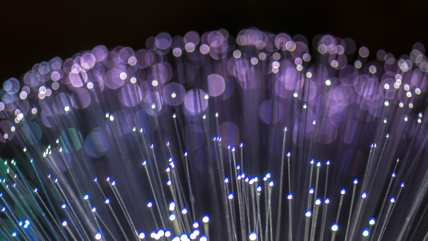 6 Fakta Tentang Internet Fiber Optic di Dunia, Kamu Harus Tahu | Telkomsel