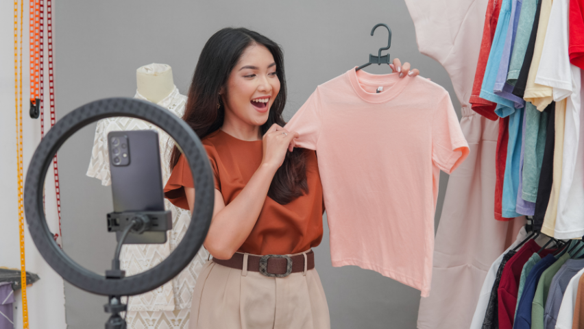 Panduan Lengkap untuk Memulai Shopee Live Bagi Pemula | Telkomsel